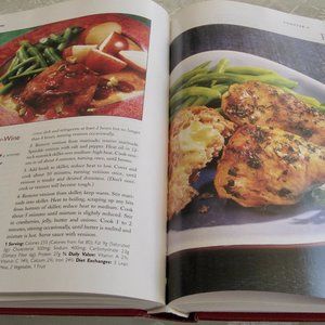 Betty Crocker | Kitchen | Betty Crocker Cookbook Vintage Y2k Comfort ...